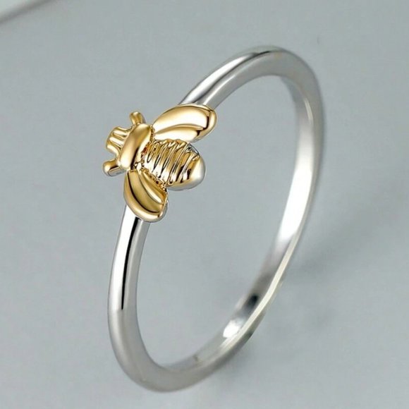 Modcloth | Jewelry | Dainty Twotone Bee Ring In Gold And Silver | Poshmark